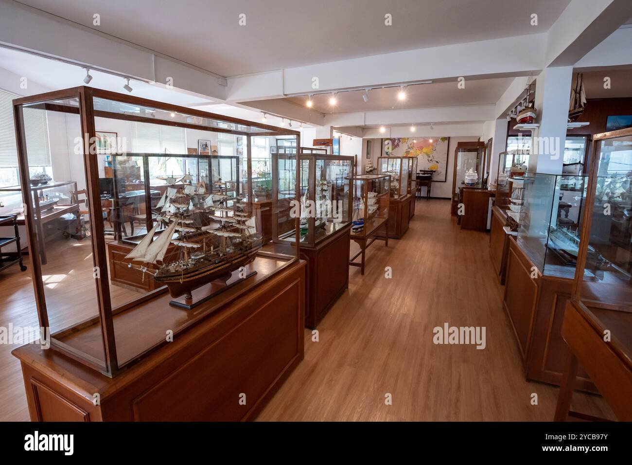 "true-to-original ship models, exhibition, sale, workshop, ""Historic ...