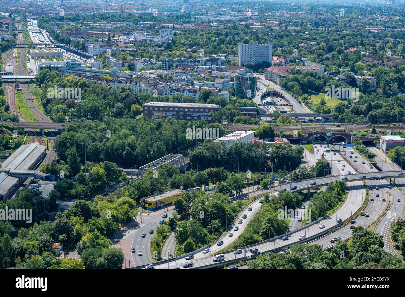 Autobahn, city highway, A100, A115, AVUS, Avus rest area, Funkturm ...