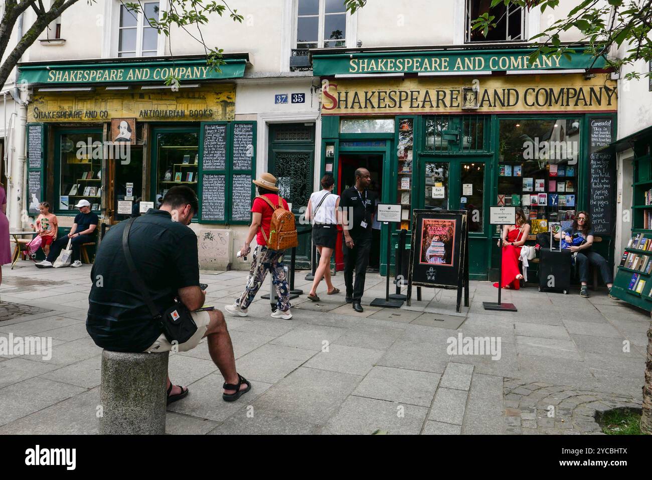 Shakespeare and Company in Paris, France. Shakespeare and Company is an ...