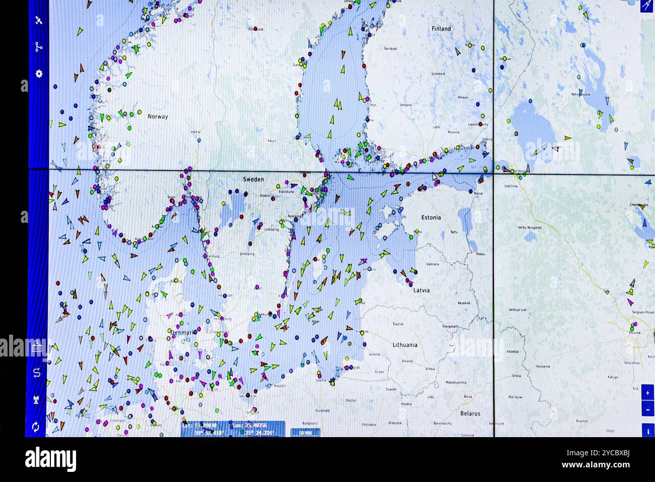 Einweihung des maritimen tacktischen Hauptquartiers für die NATO in ...