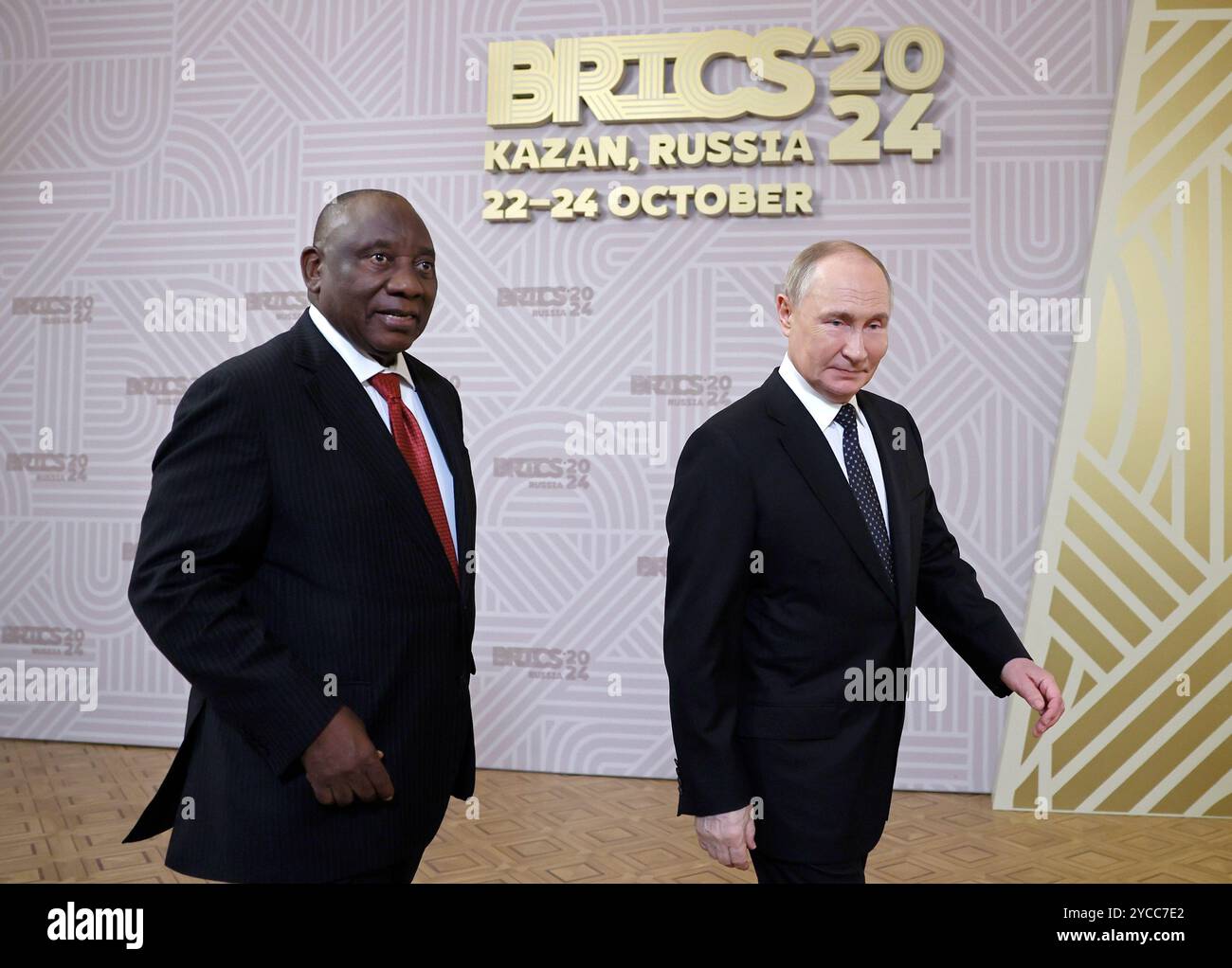 Russian President Vladimir Putin, right, and South African President ...