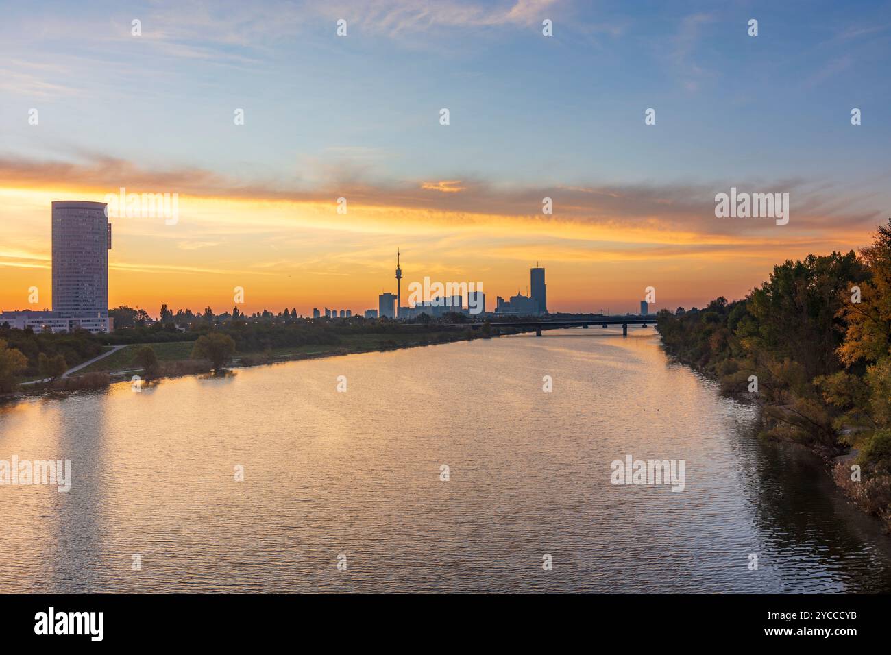 Vienna: river Neue Donau (New Danube), high-rise Peak Vienna (left ...