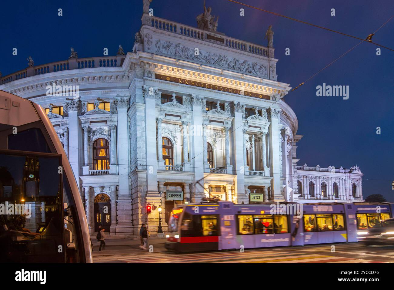 Wien vienna theatre burgtheater hi-res stock photography and images - Alamy