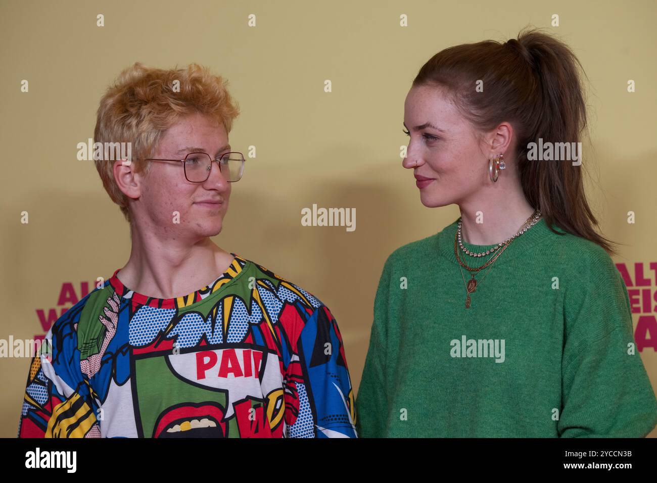 Munich, Germany. 22nd Oct, 2024. Juri Sam Winkler and Sarah Mahita on ...