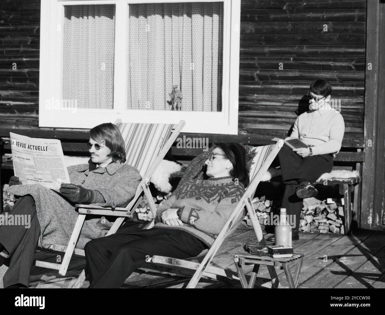 THE UNIVERSAL THEORY, (aka DIE THEORIE VON ALLEM), 2023. © Oscilloscope ...