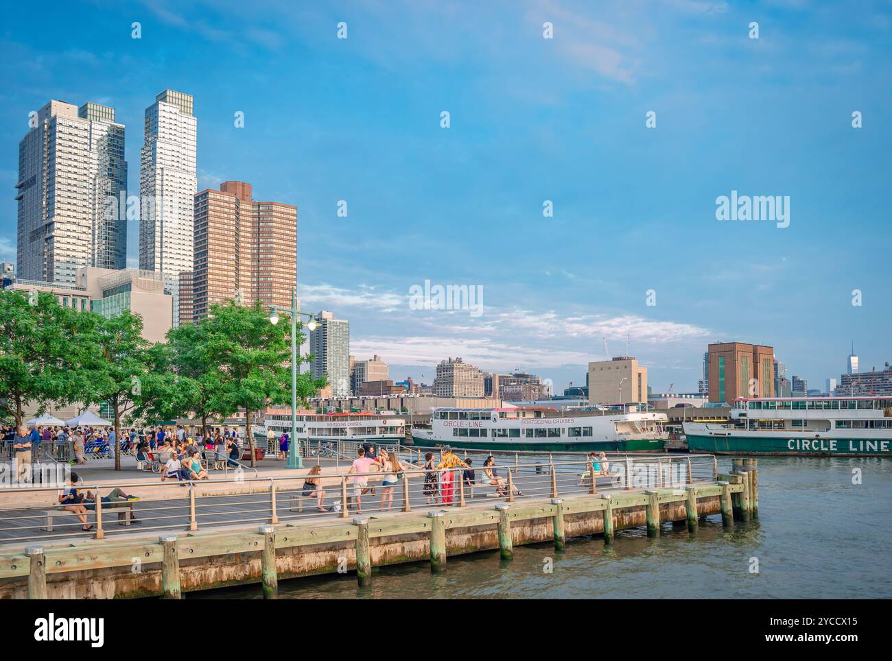 Pier 84 hudson river hi-res stock photography and images - Alamy