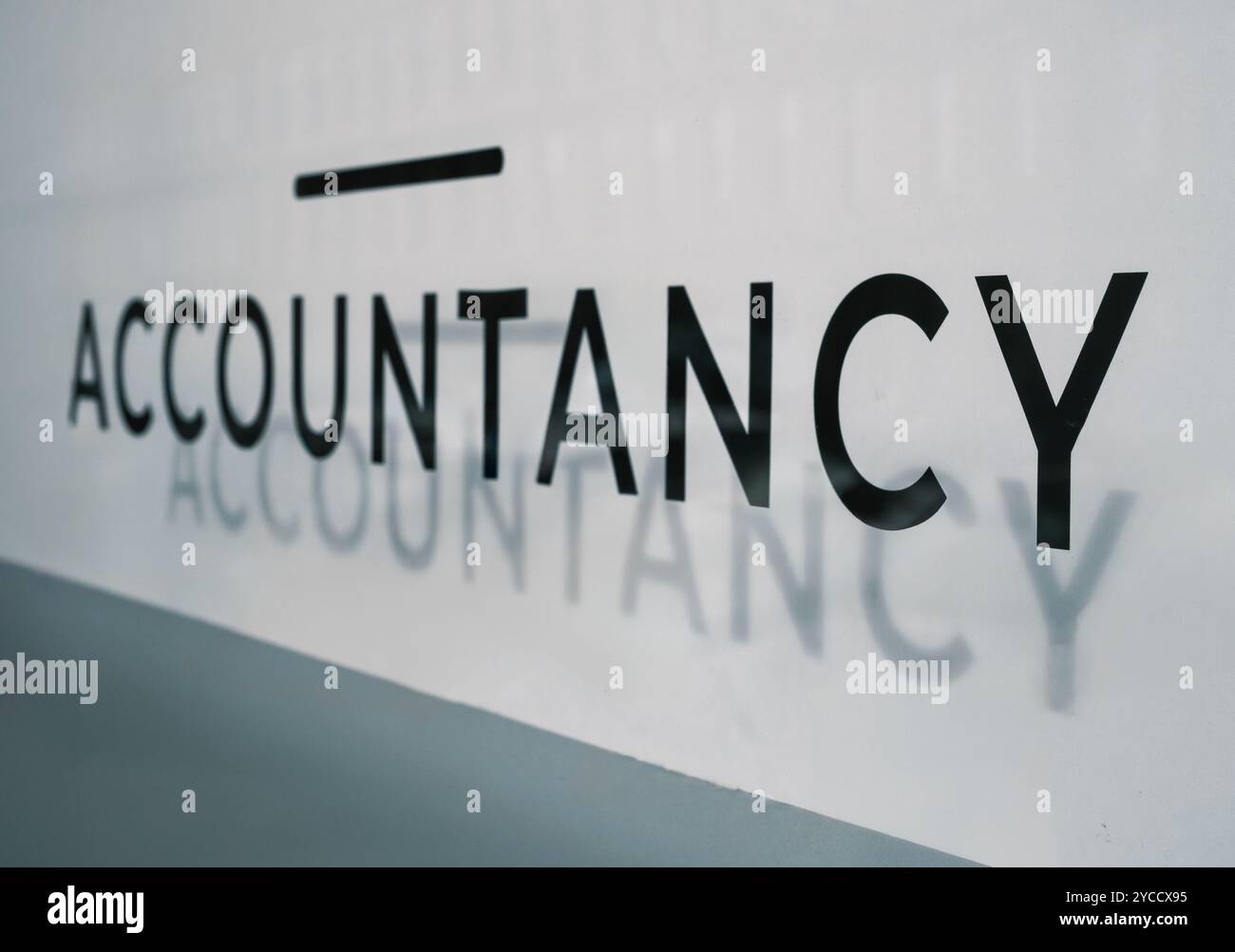 Accounting accountancy hi-res stock photography and images - Alamy