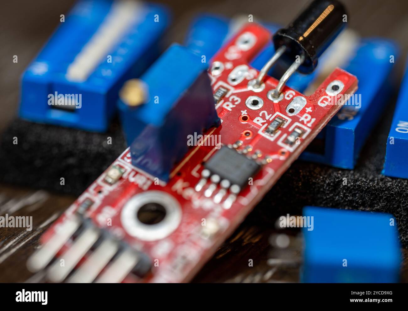 Electrical chips and cords Stock Photo - Alamy