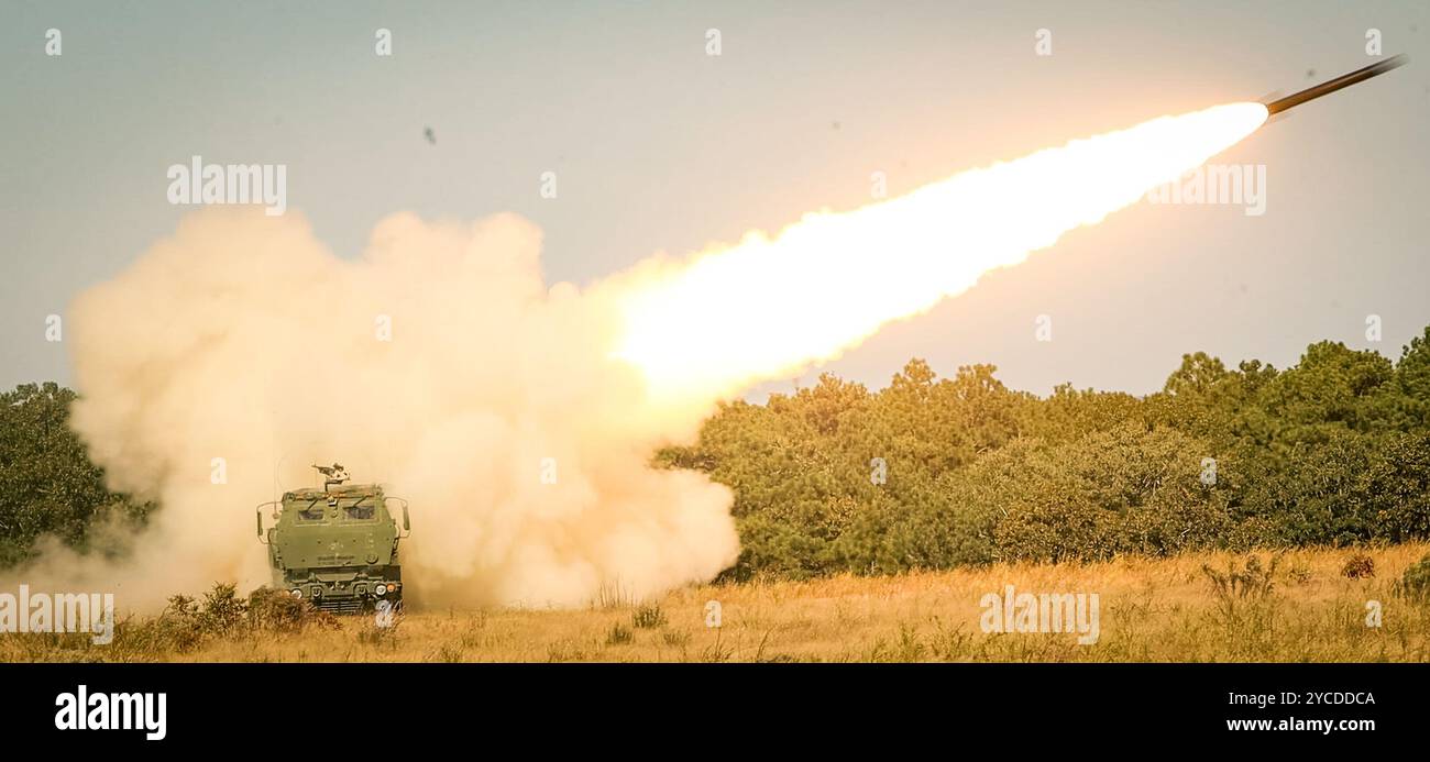 A U.S. Marine Corps High Mobility Artillery Rocket System with 2d ...