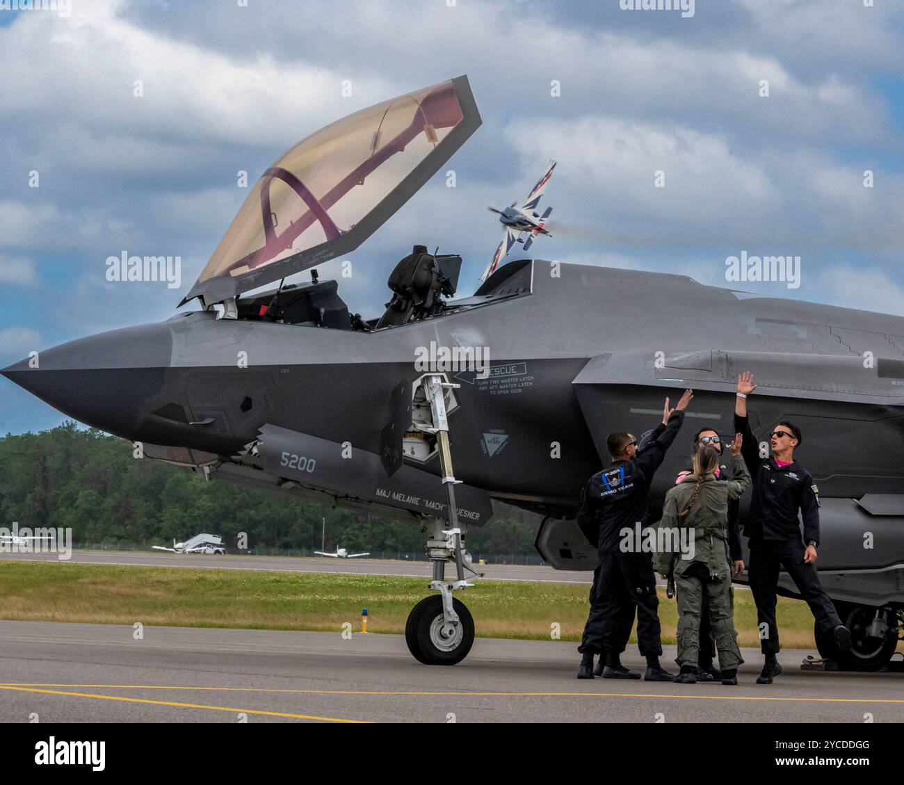 Members of the USAF F-35 Demonstration team hype themselves up before a ...
