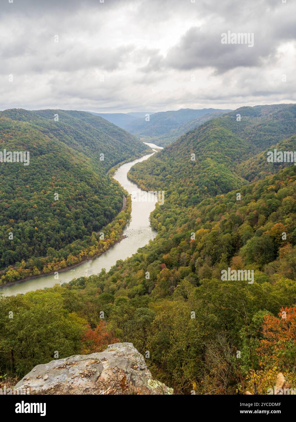 A breathtaking view of Grandview Rim at New River Gorge National Park ...
