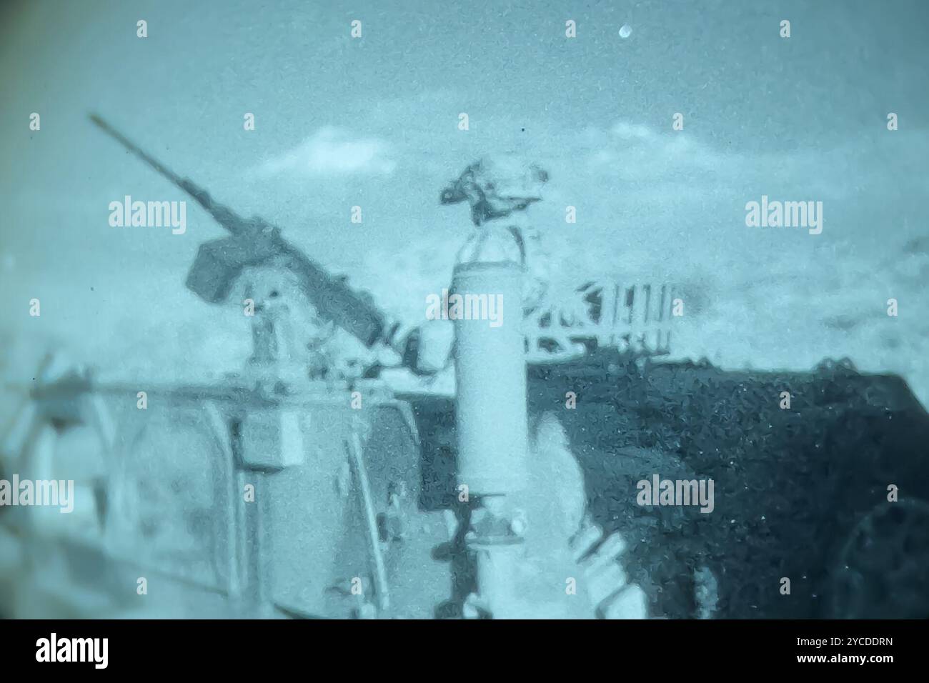 A Special Operations Forces Soldier with 10th Special Forces Group ...