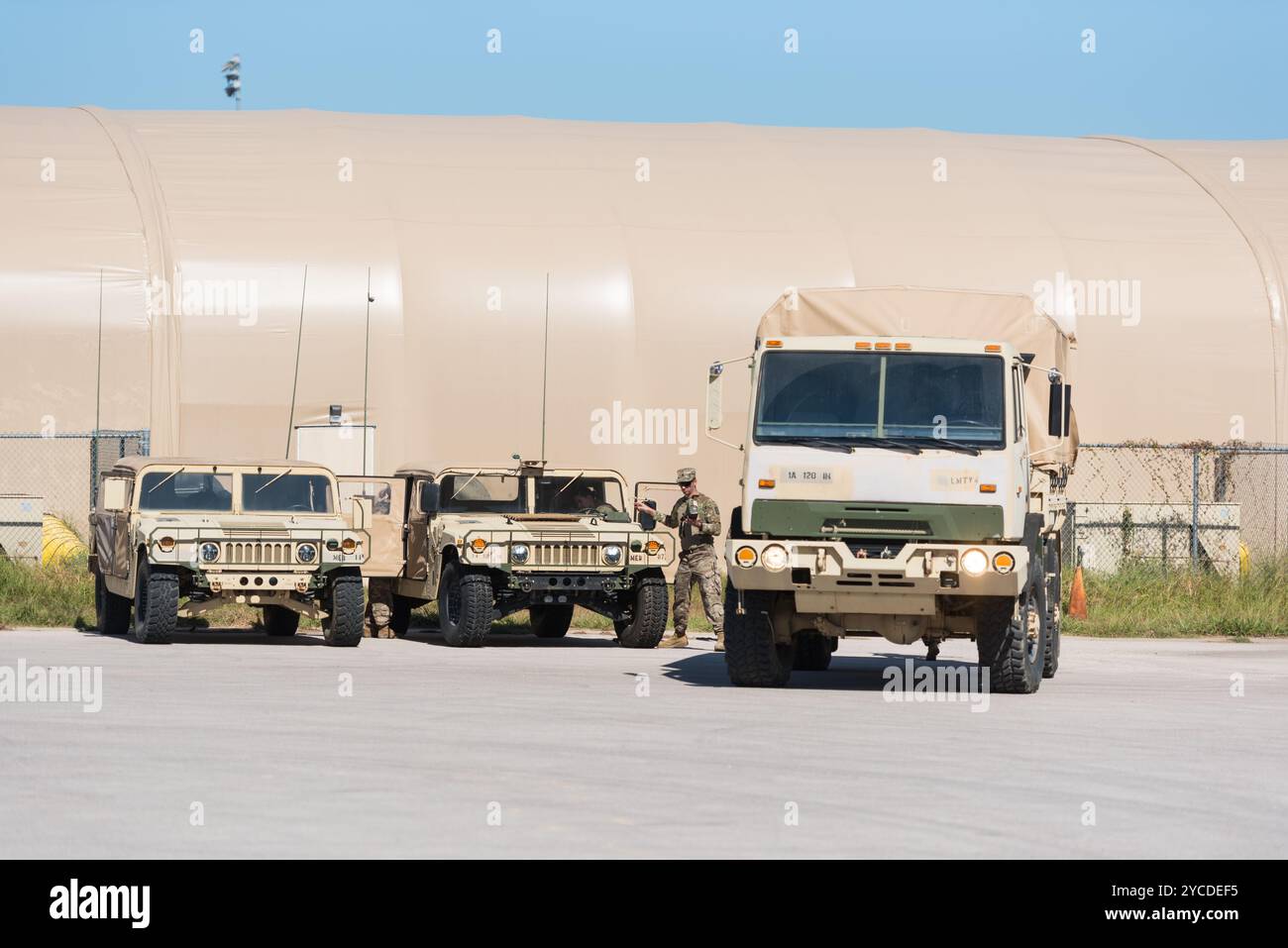 Members of the 932nd Forward Resuscitative Surgical Detachment conduct ...