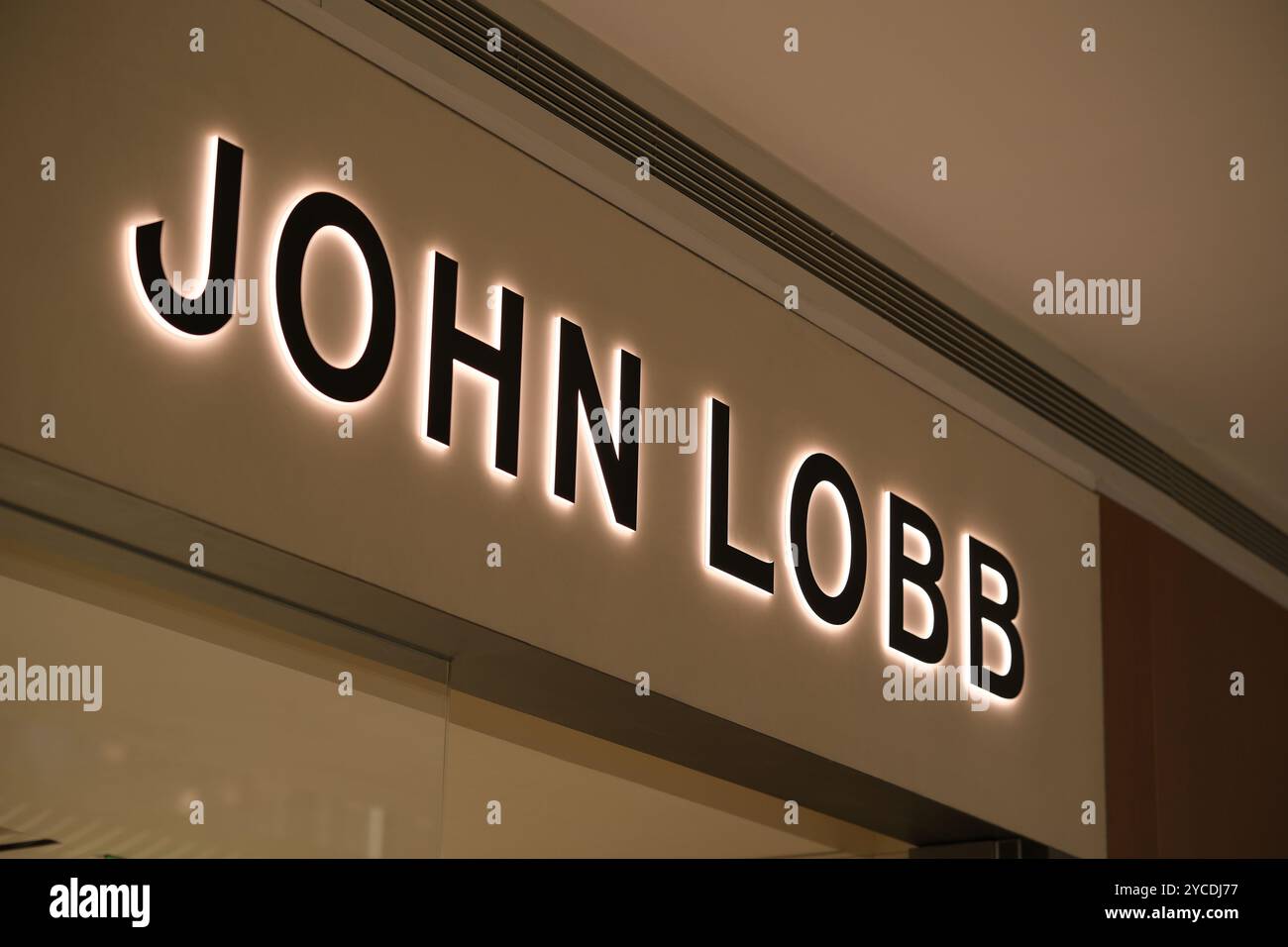John Lobb Logo