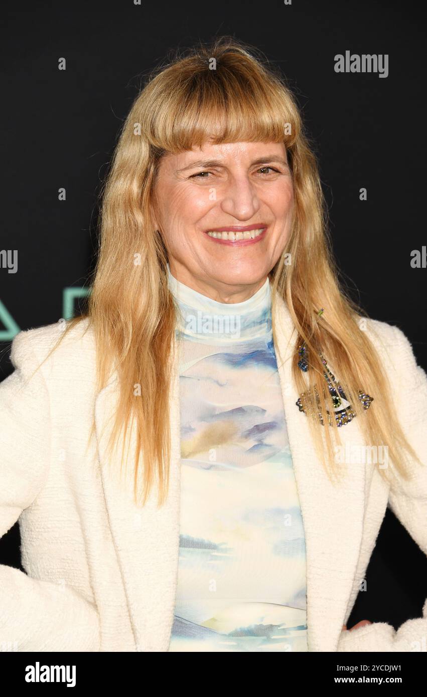 LOS ANGELES, CALIFORNIA - OCTOBER 21: Catherine Hardwicke attends the ...