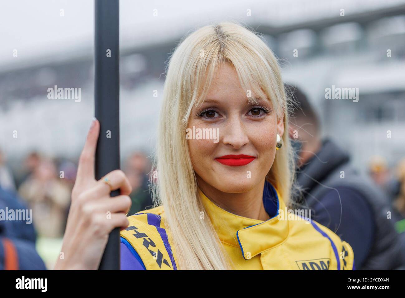 Hockenheim, Deutschland. 20th Oct, 2024. Grid-Girl, 20.10.2024 ...