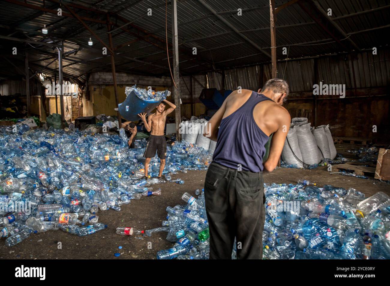 Recycling in lebanon hi-res stock photography and images - Alamy