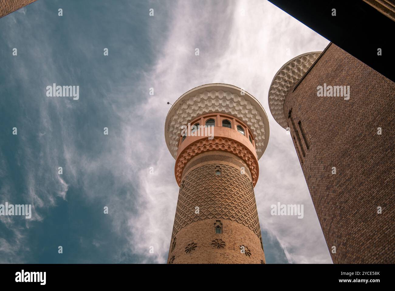 Blue sky and the minaret of the Urumqi International Grand Bazaar ...