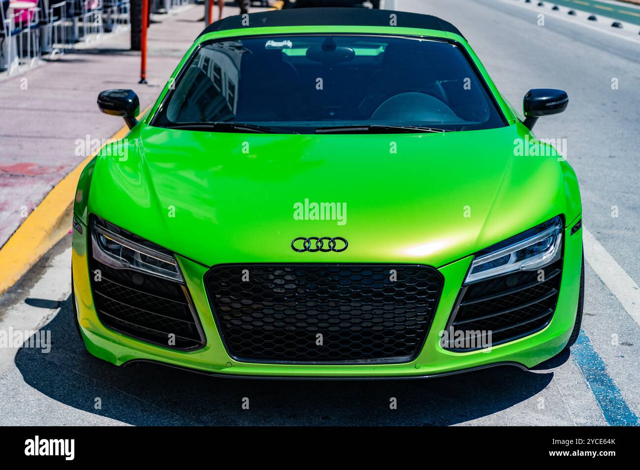Miami Beach, Florida USA - June 5, 2024: 2014 Audi R8 green luxury car ...