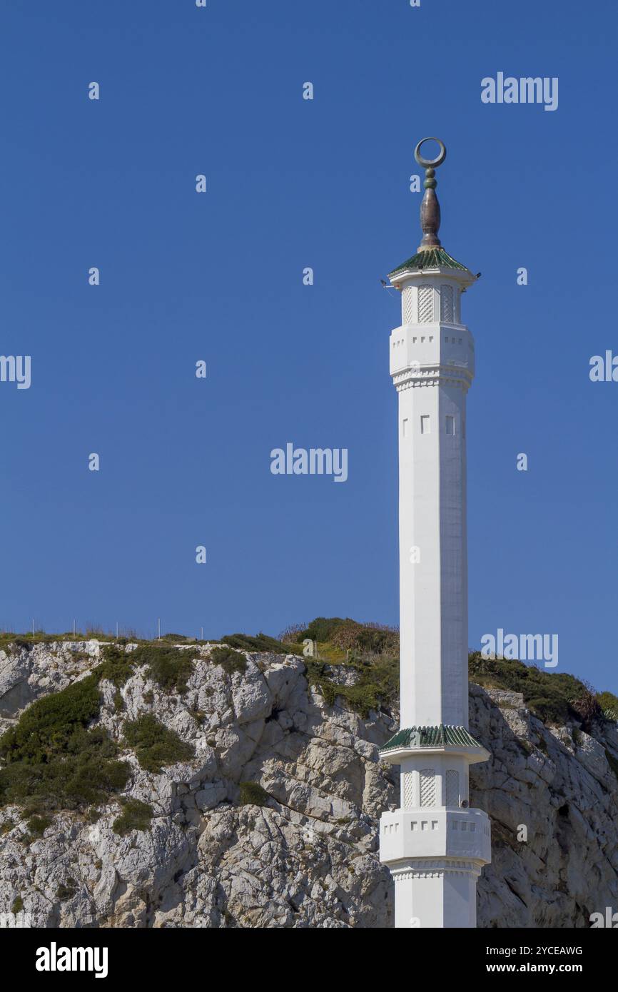Minaret of the Ibrahim al-Ibrahim Mosque at Europa Point in Gibraltar ...