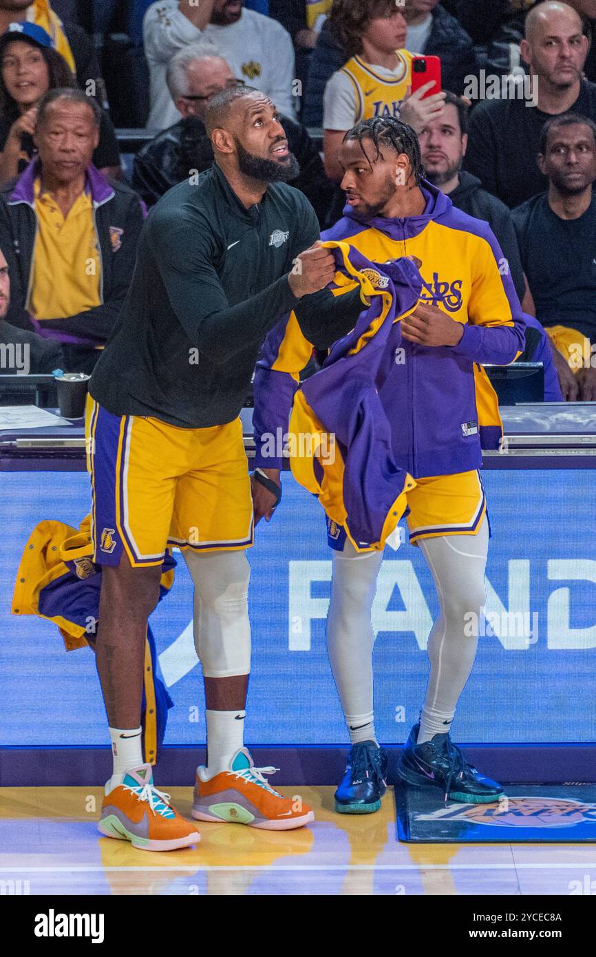 Los Angeles, United States. 22nd Oct, 2024. Los Angeles Lakers' LeBron ...