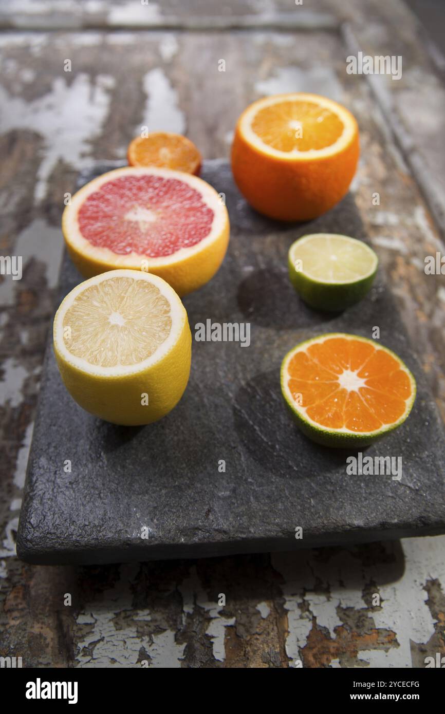 Presenting a blend of citrus slices of different types Stock Photo - Alamy