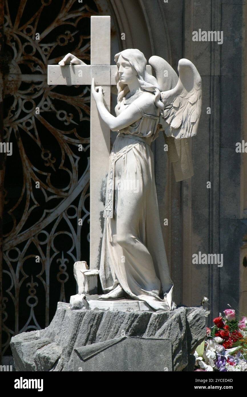Church altar cross colourful hi-res stock photography and images - Alamy