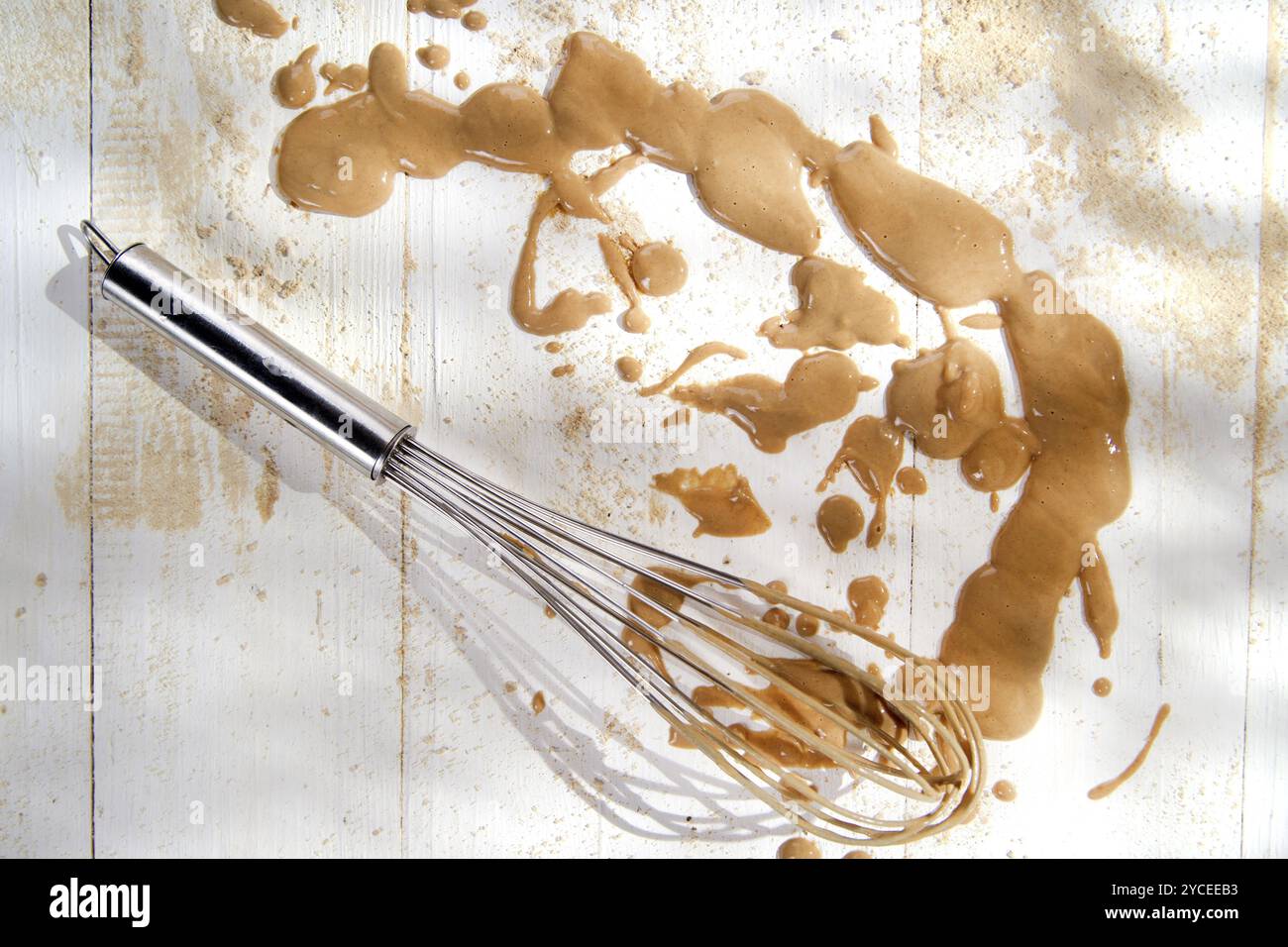 Flour splash hi-res stock photography and images - Alamy
