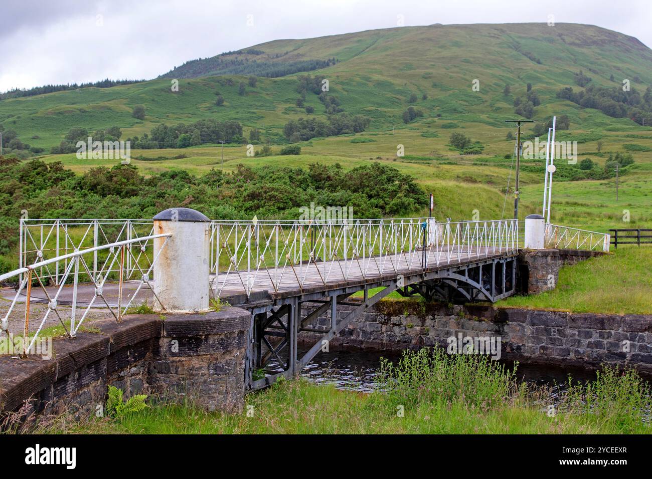 Moy Bridge over the Caledonian Canal Stock Photo - Alamy