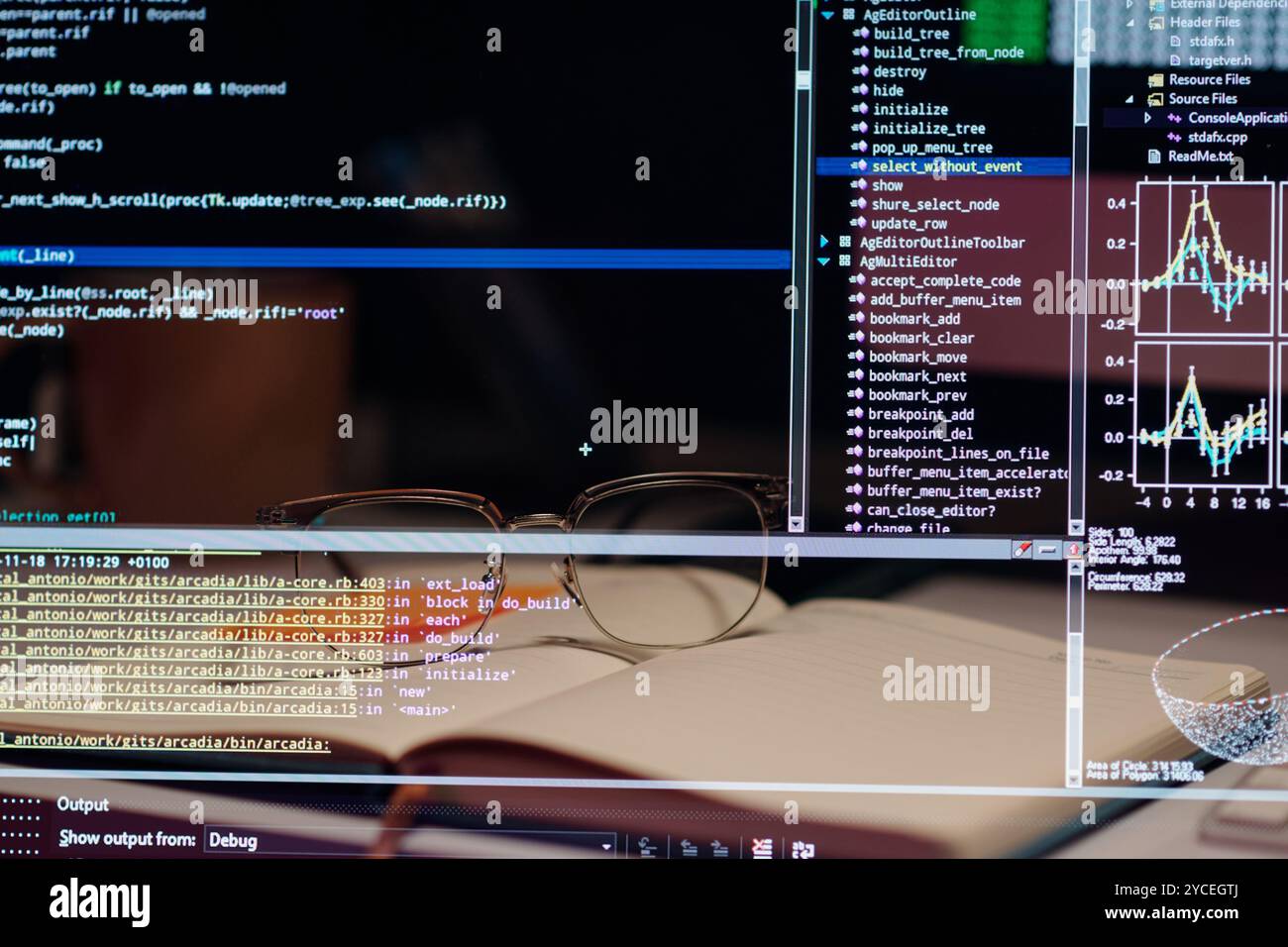 Displaying data visualization code hi-res stock photography and images ...
