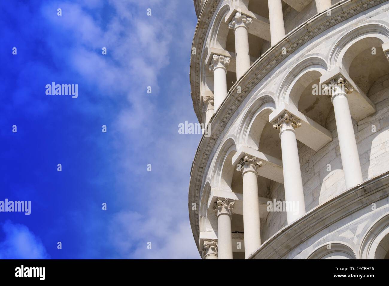 Construction and architectural details of the famous Leaning Tower of ...