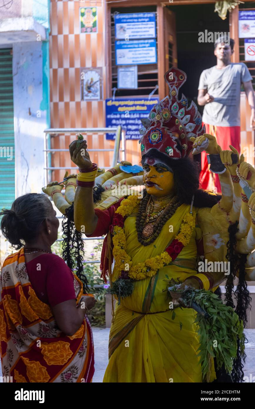 Kulasai mutharamman temple hi-res stock photography and images - Alamy