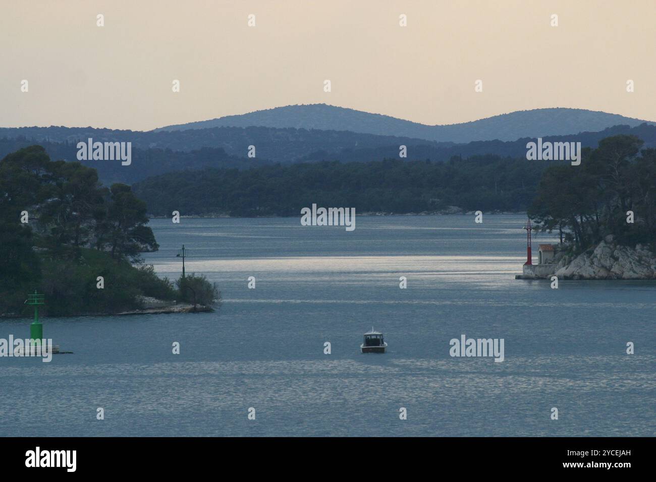 Fish mare hi-res stock photography and images - Alamy