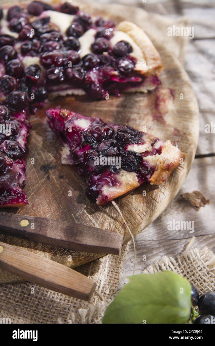 Dolce typical Tuscan focaccia with red grape strawberry Stock Photo - Alamy