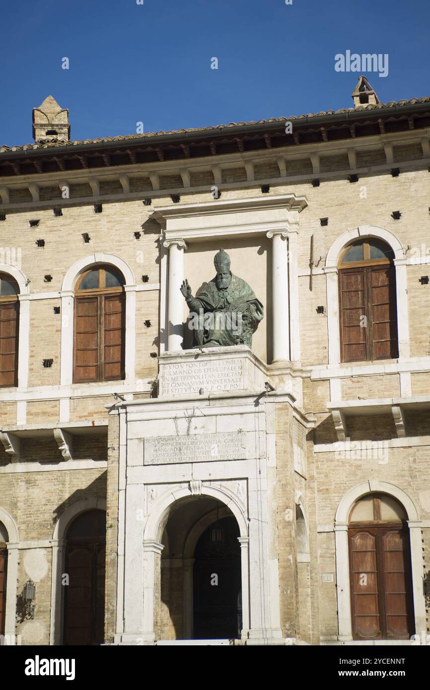 Ancient city of Fermo in the Marche Italy's main square Stock Photo - Alamy