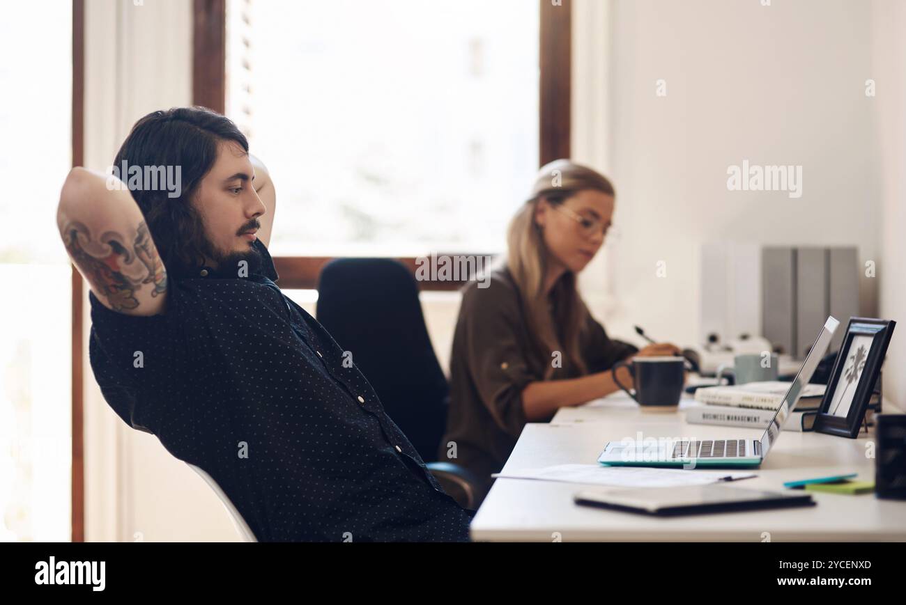 Deadline completed graphic hi-res stock photography and images - Alamy