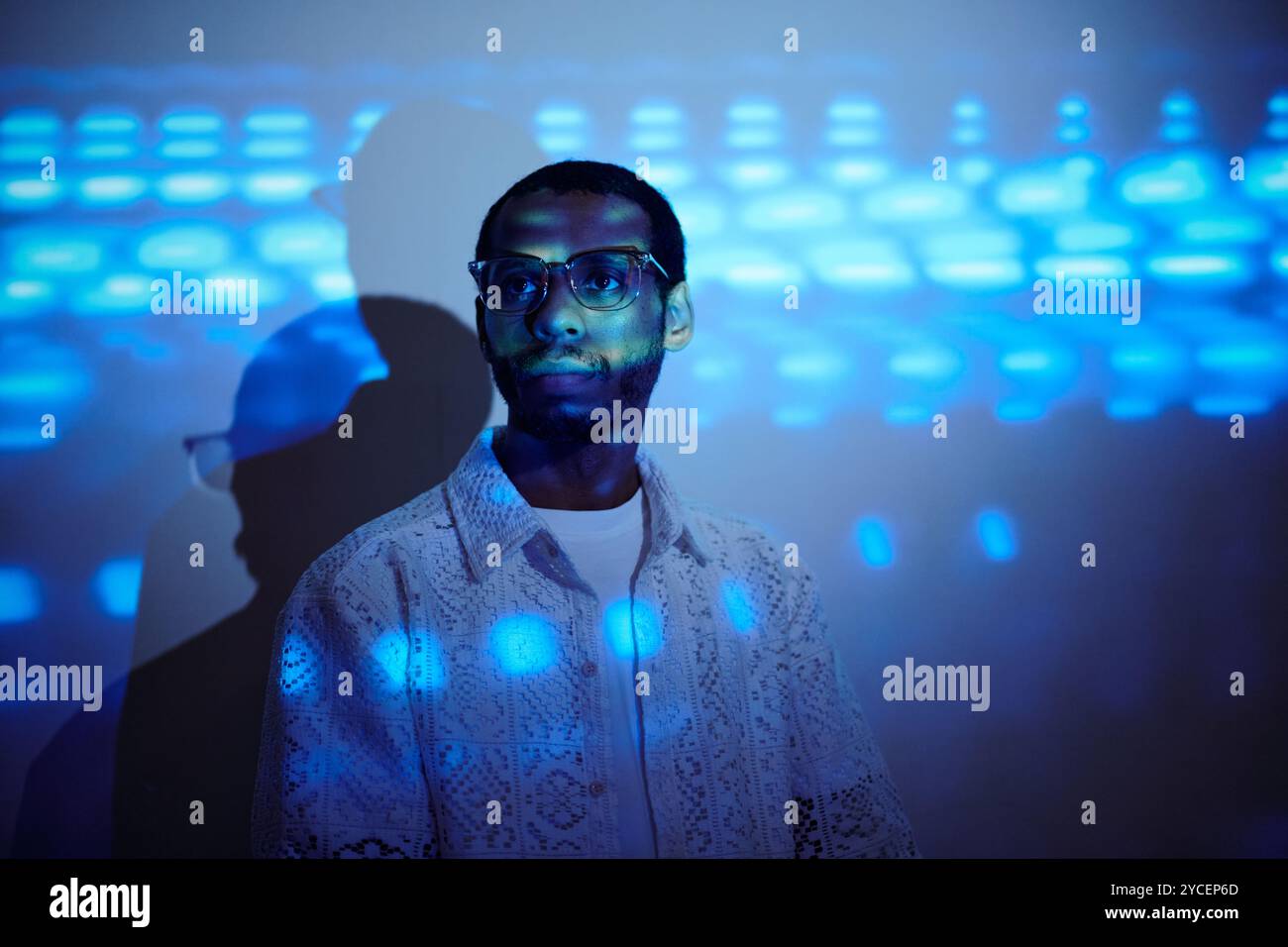 Man wearing light shirt hi-res stock photography and images - Alamy