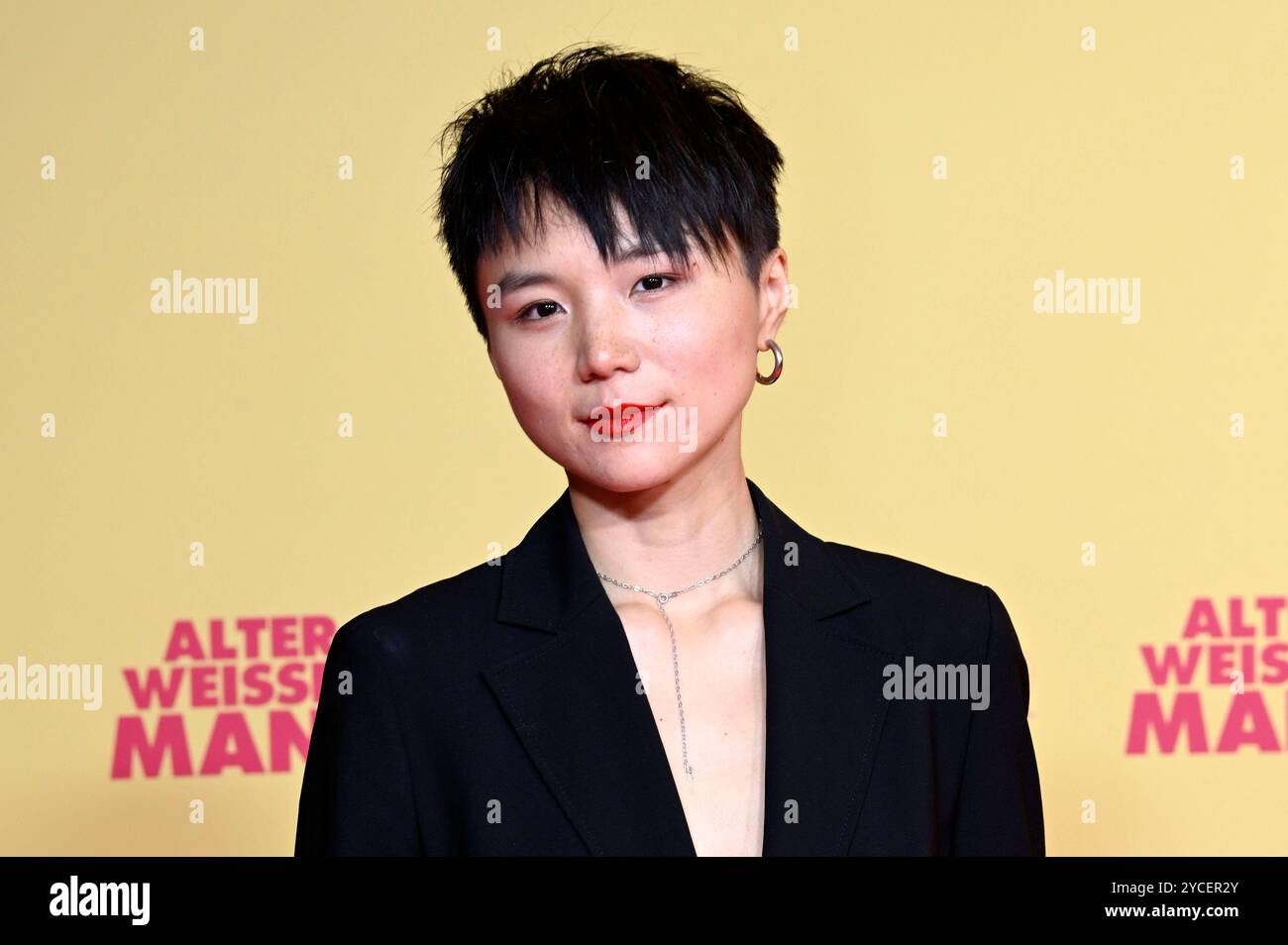 Yun Huang bei der Weltpremieiere des Kinofilms Alter weißer Mann im ...