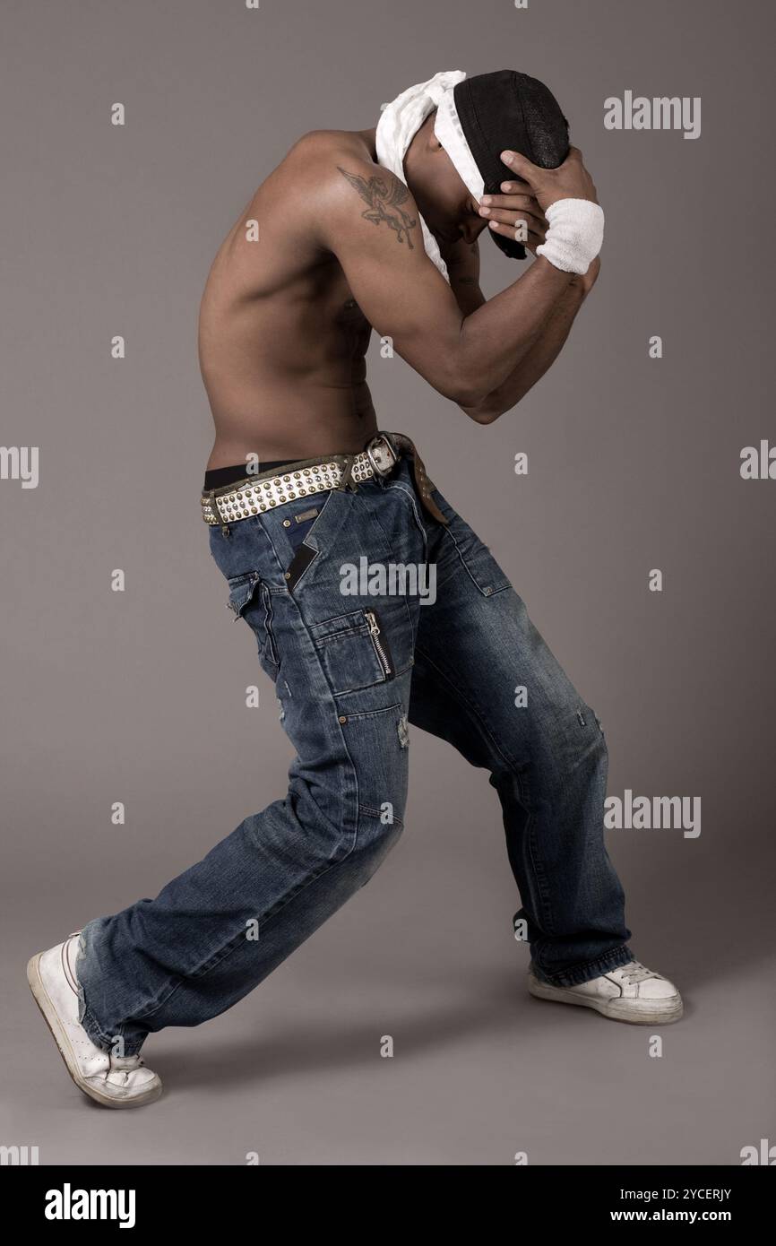 Hip hop dancer performing freestyle hi-res stock photography and images ...