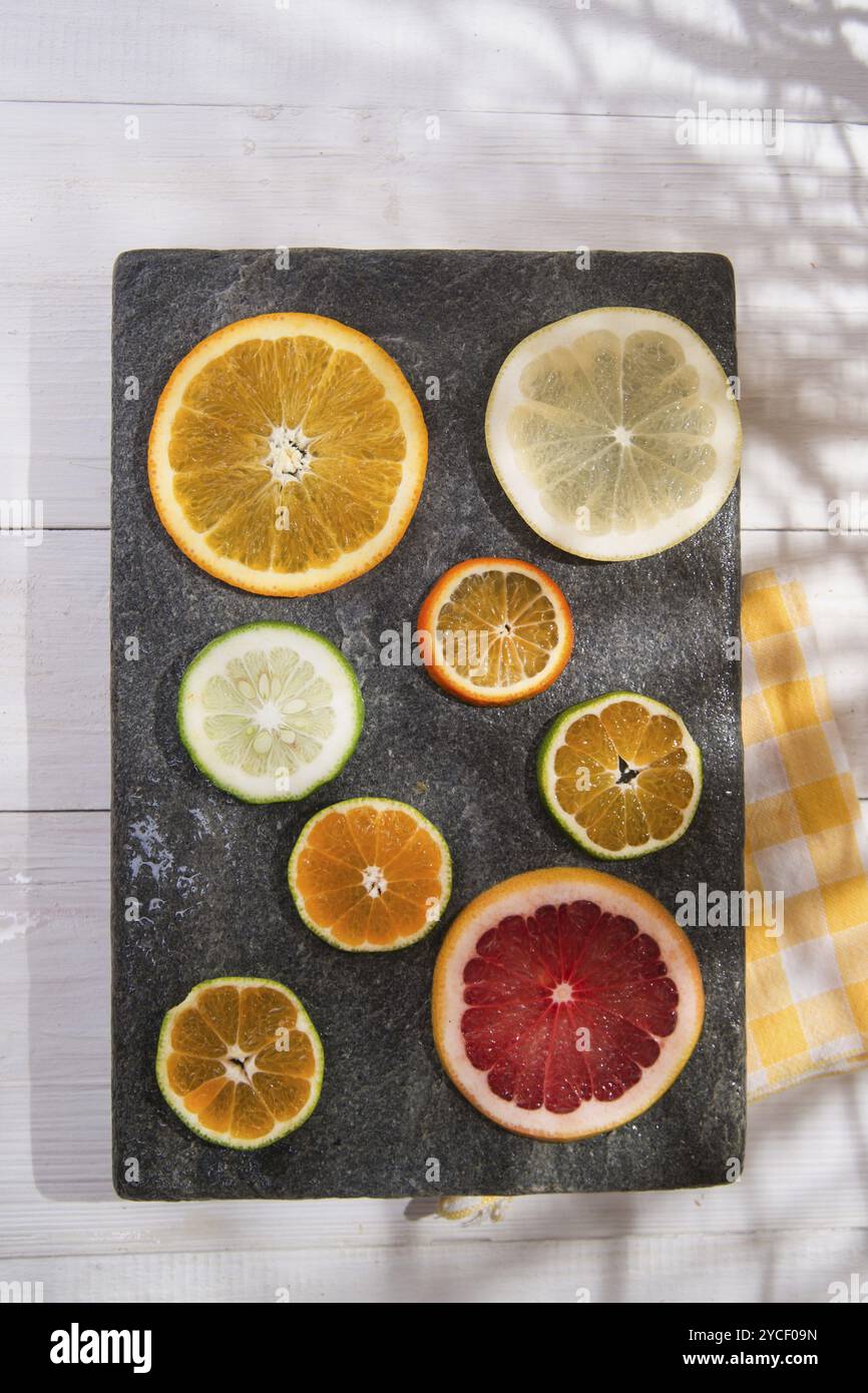Presenting a blend of citrus slices of different types Stock Photo - Alamy