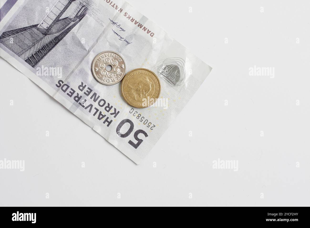 Crown note hi-res stock photography and images - Alamy