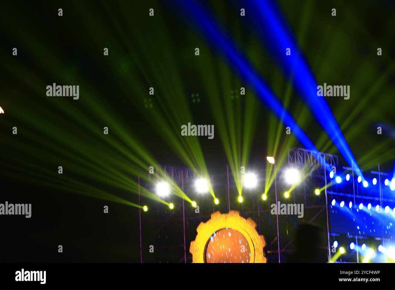 Stage lighting effect in the dark, close-up pictures Stock Photo - Alamy