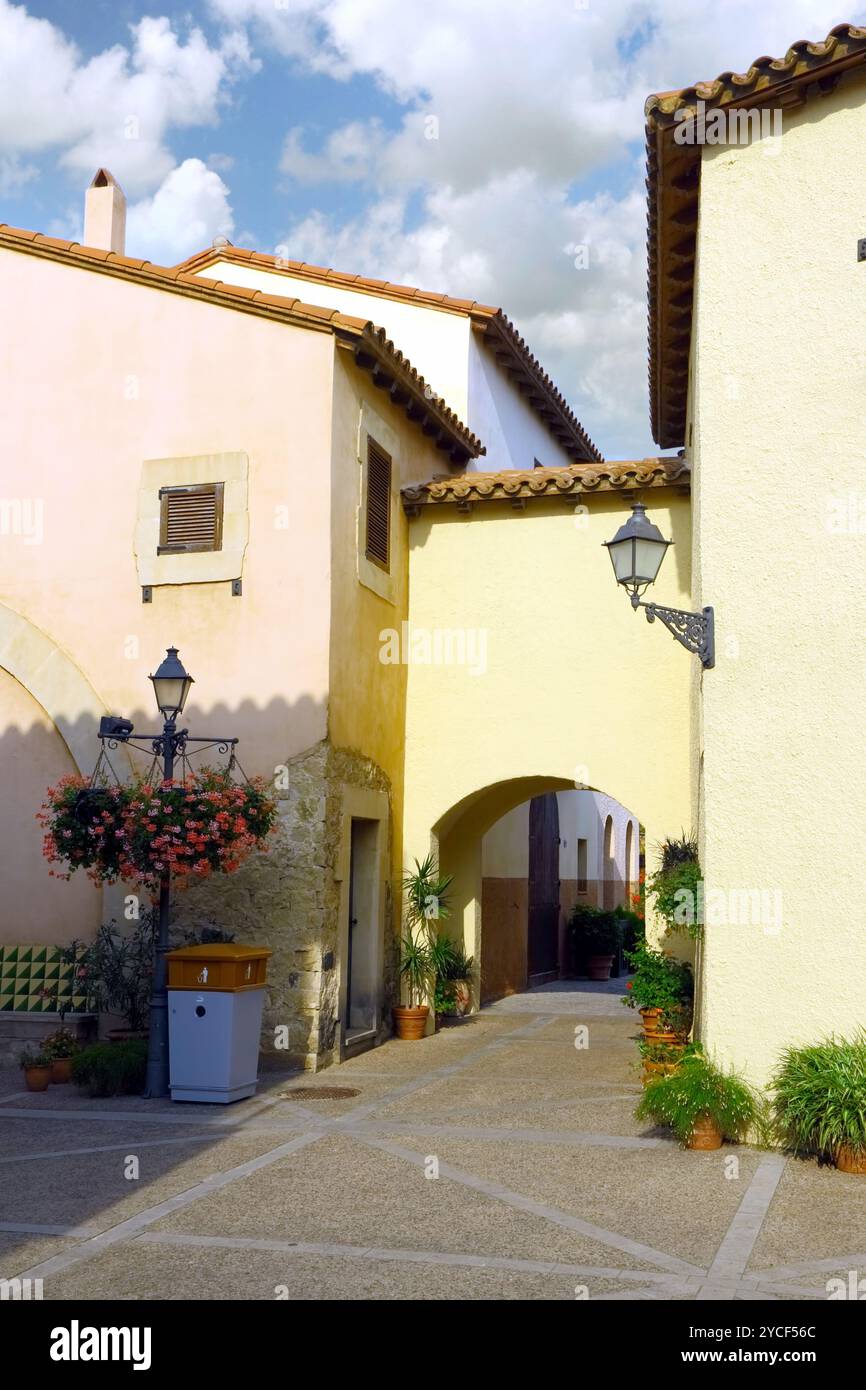 Small typical street in cozy Spanish town. Catalonia Stock Photo - Alamy