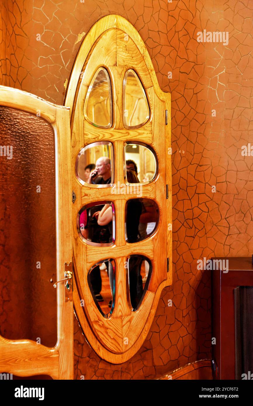 BARCELONA, SPAIN - SEPT 04, 2014: Interior and inner chambers Gaudi's ...