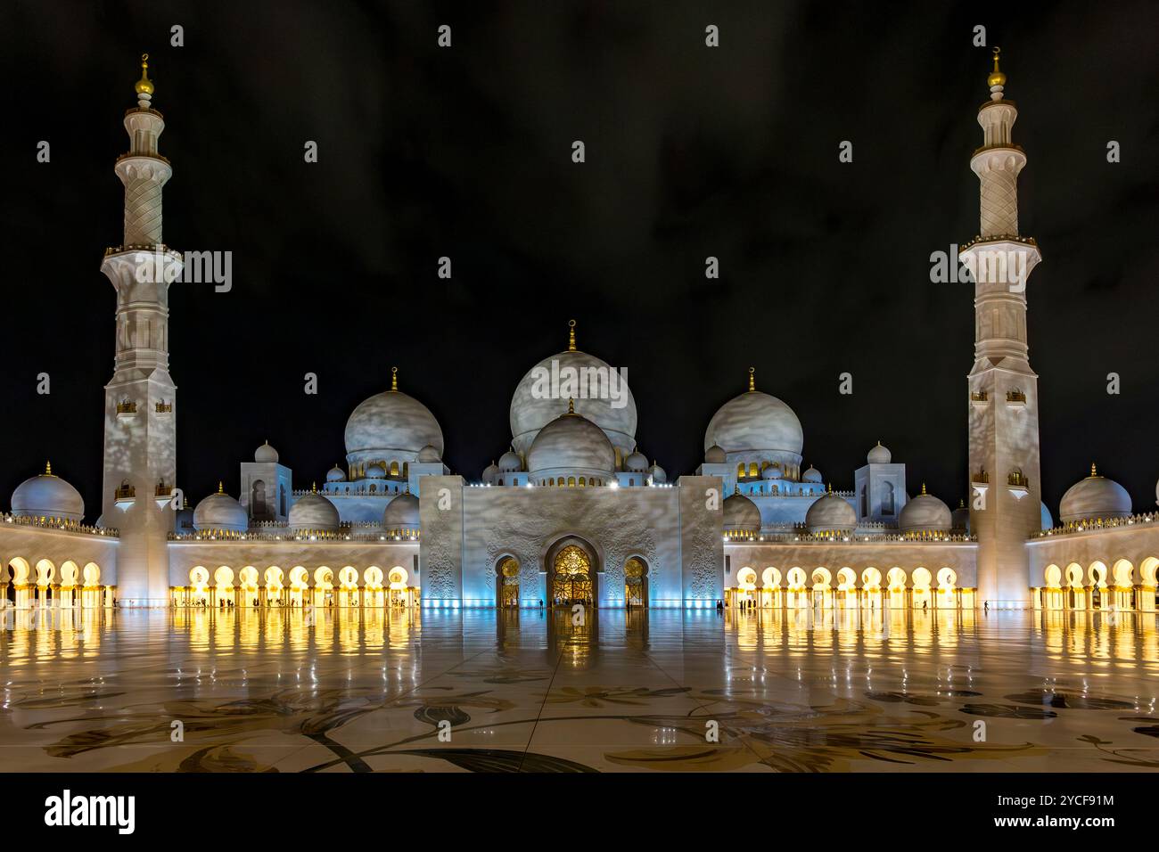 Courtyard, Sheikh Zayed Mosque, Evening lighting, Grand Mosque, Abu ...