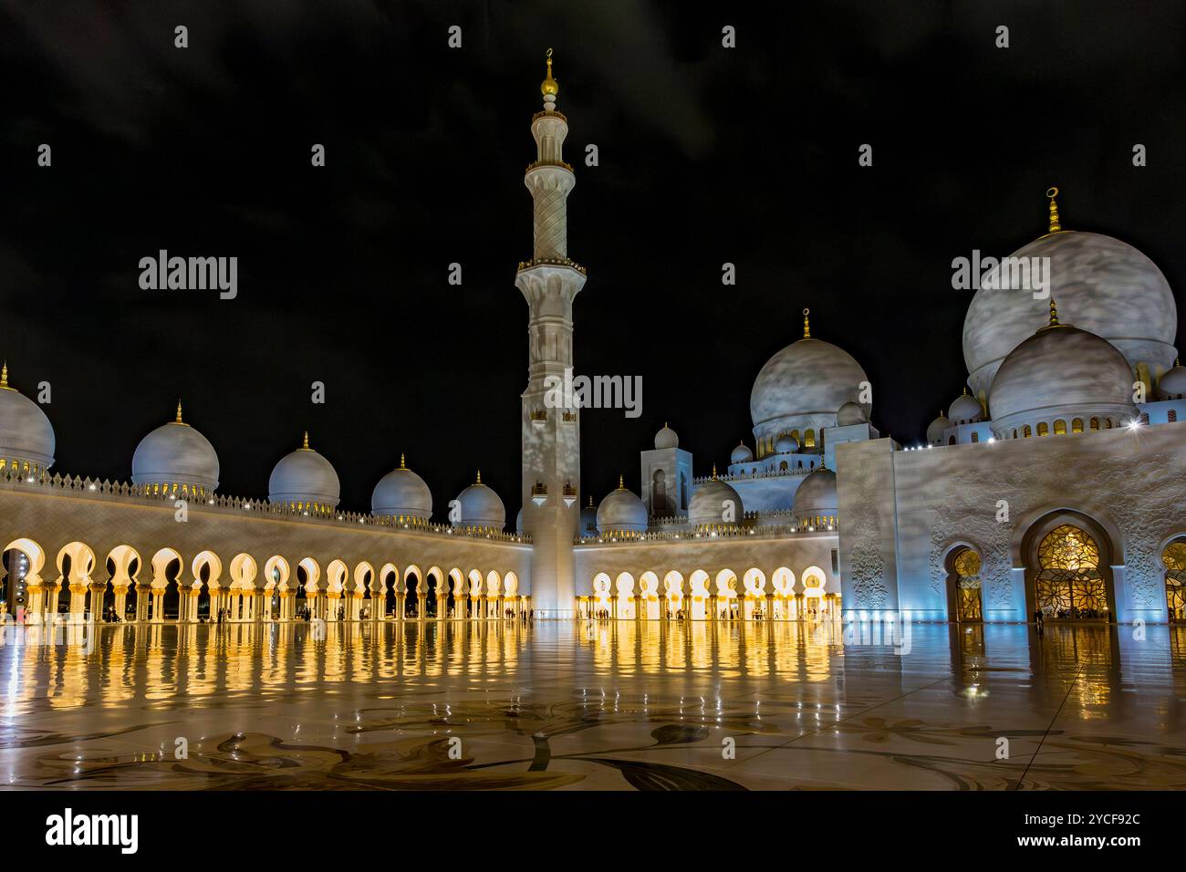 Courtyard, Sheikh Zayed Mosque, Evening lighting, Grand Mosque, Abu ...
