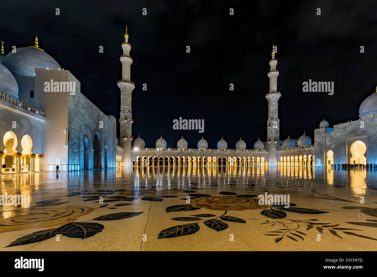Courtyard, Sheikh Zayed Mosque, Evening lighting, Grand Mosque, Abu ...