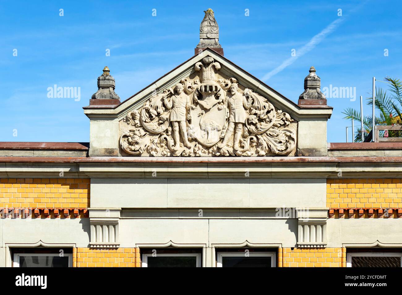 Germany, Baden-Württemberg, Dettingen an der Erms, coat of arms gable ...