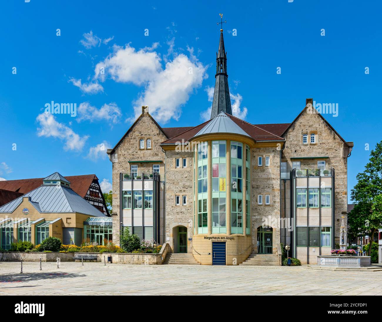 Germany, Baden-Württemberg, Dettingen an der Erms, Bürgerhaus am Anger ...