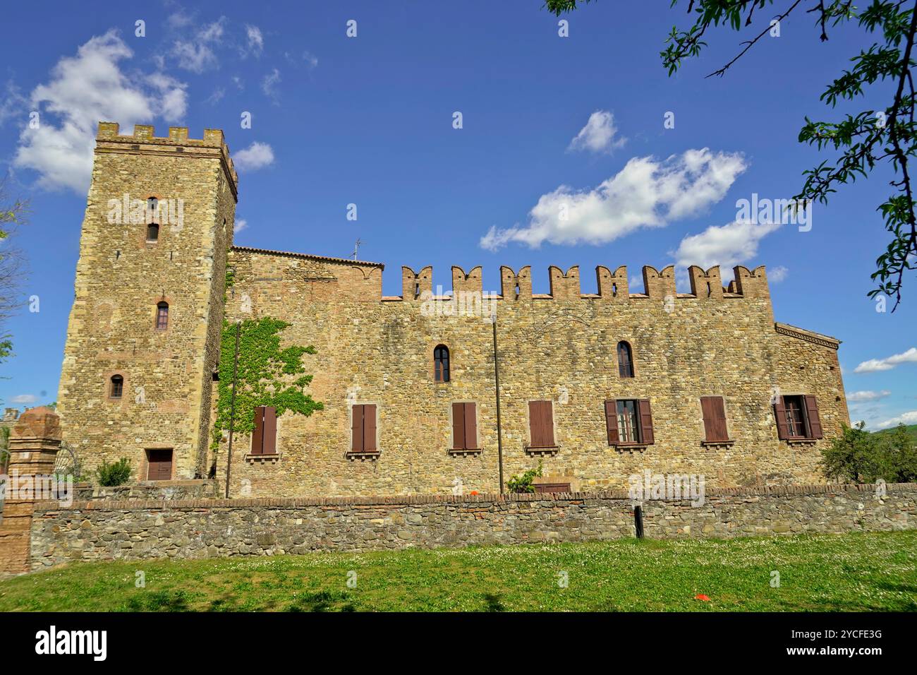 Medieval Castle of Rocchetta di Castellarano, historical and ...